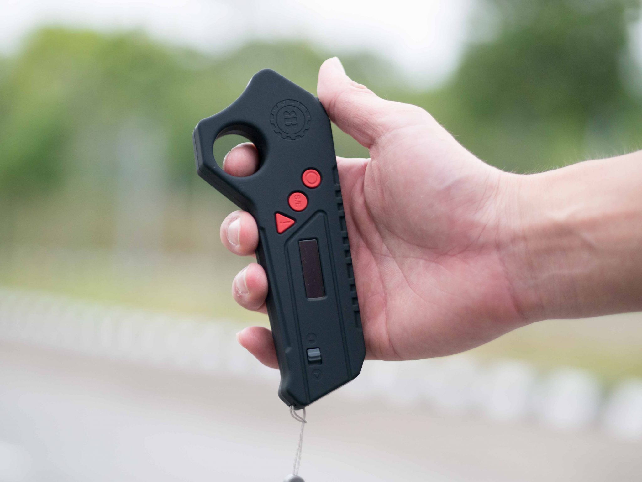 Backfire G3 Review - The board in the middle. - Electric Skateboard HQ