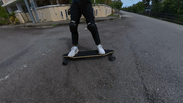 Vokboard Riot V2 Review: The other guys at $449. - Electric Skateboard HQ